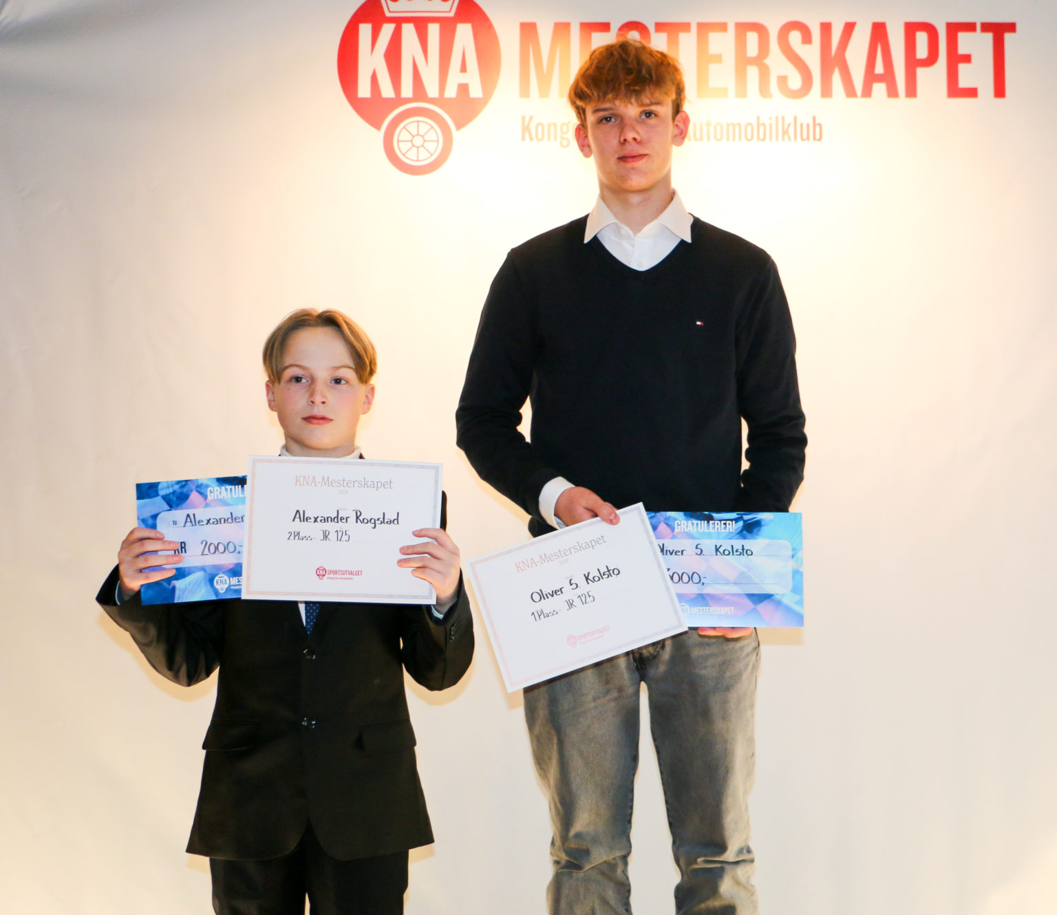 Over 100 møtte opp på premieutdeling for KNA-mesterskapet - KNA